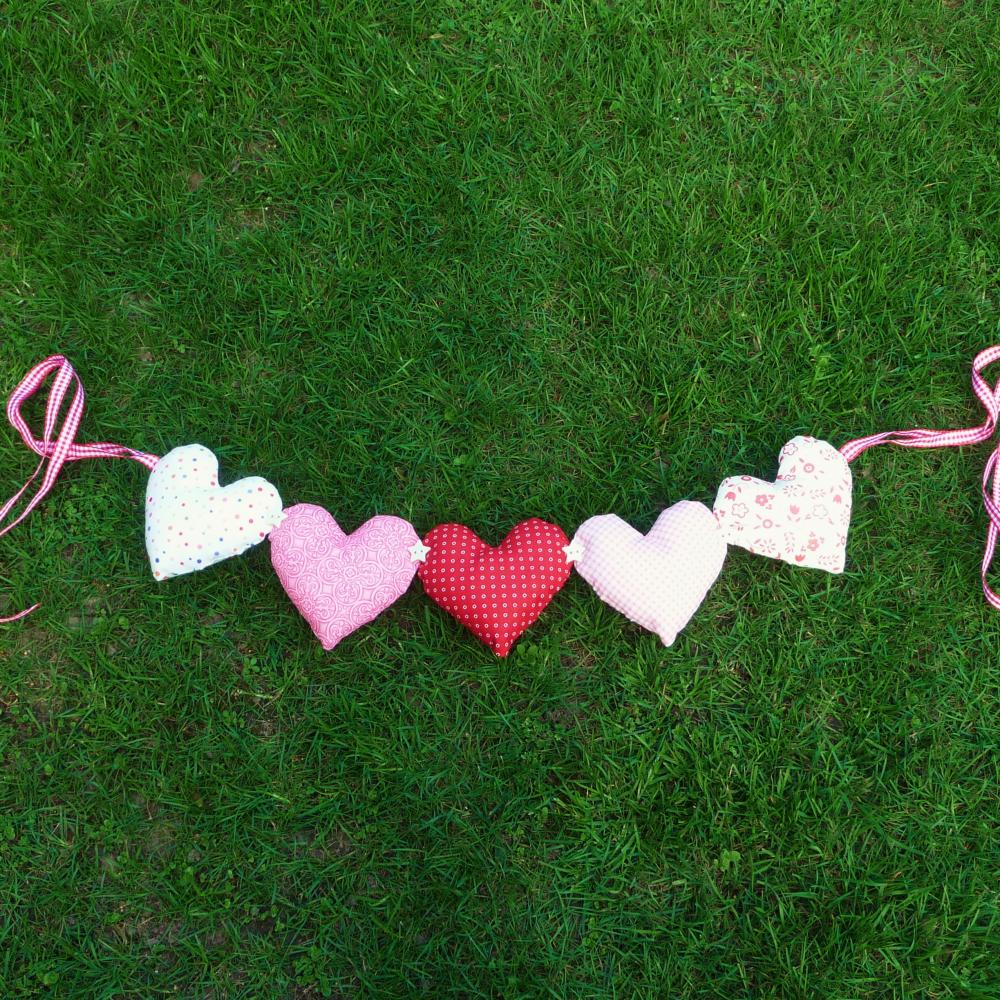 Gorgeous Padded Heart Bunting on Luulla